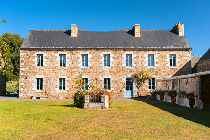 Camlez - Maison 14 pièces à vendre