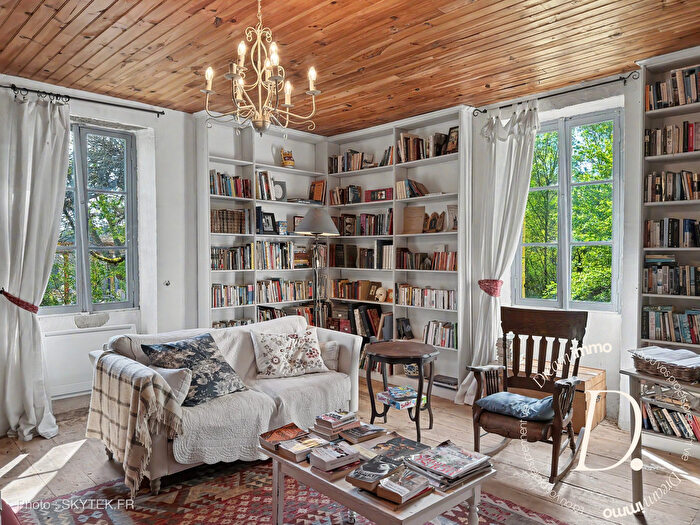 Maison 7 pièces à vendre - Riguepeu