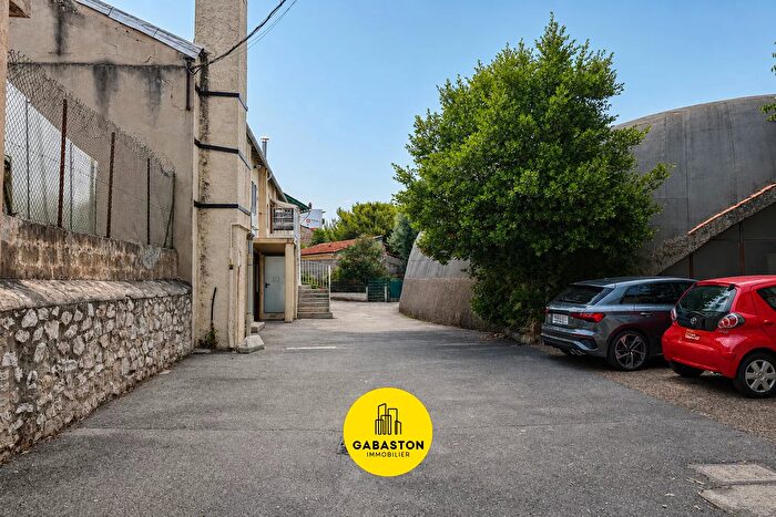 Marseille 10ème, Pont de Vivaux : Appartement 10 pièces à louer