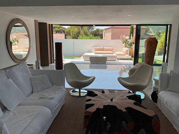 Sainte-Maxime, Saquèdes, Quilladou, Garonnette, Golfe : Maison 5 pièces à vendre
