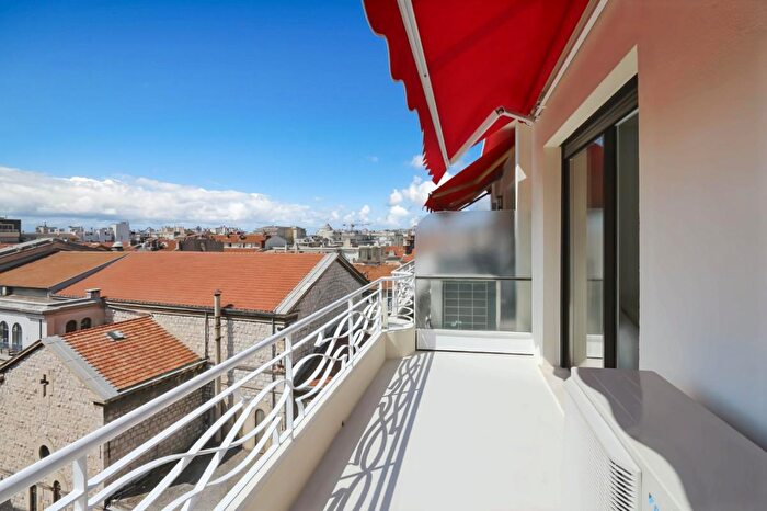 Appartement 1 pièce à vendre à Nice, Carré d'or