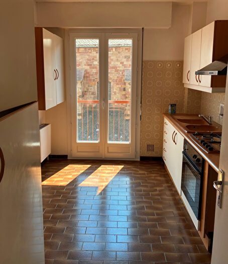 Appartement à louer - Rodez, Centre historique, Vieux-Rodez - 2 pièces - 1 chambre