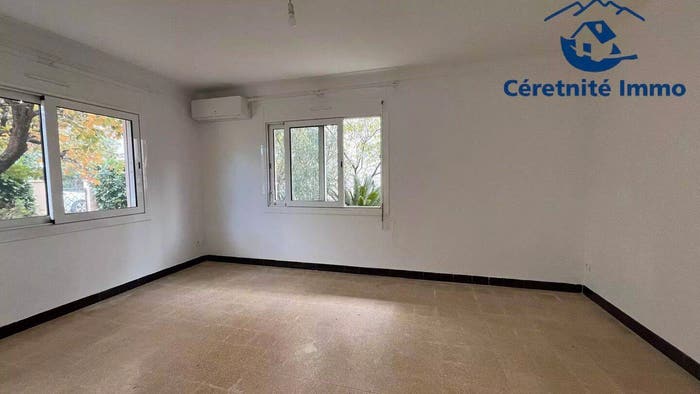 Ouest, Céret - Appartement 3 pièces à louer