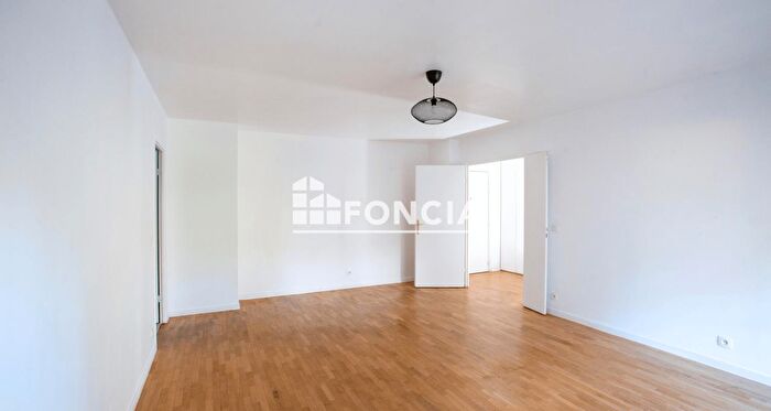 Appartement à vendre - Asnières-sur-Seine, Gresillons, Voltaire - 3 pièces - 2 chambres