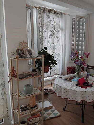 Appartement à louer - Croix des Gardes, Cannes - 2 pièces - 1 chambre