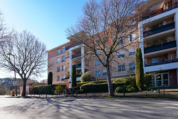 Appartement à vendre - Aix-en-Provence, Pont de lArc - 4 pièces - 3 chambres