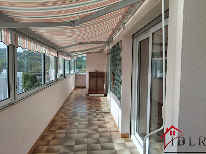 Lons-le-Saunier, Mouillères, Parc des Bains : Appartement 5 pièces à vendre