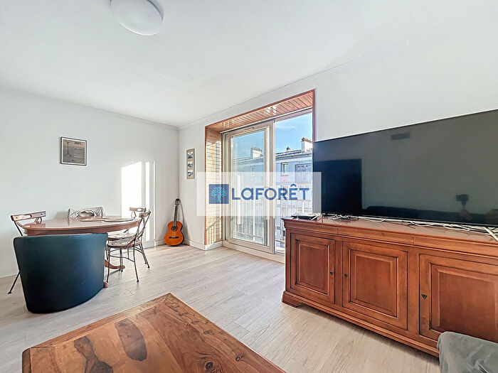 Appartement à vendre - Brest, Kerbernard, Pen-ar-Creach - 5 pièces - 4 chambres