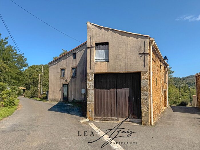 Maison à vendre - Fourtou - 6 pièces - 4 chambres