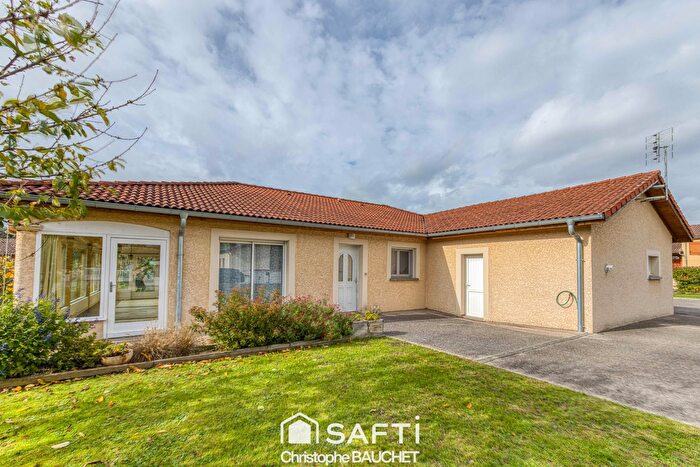 Maison à vendre - Viriat - 4 pièces - 3 chambres