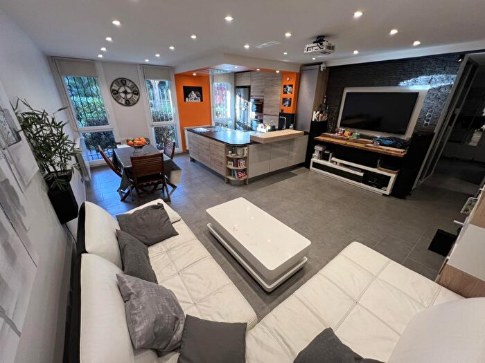 Appartement 3 pièces à Plan-de-Cuques, à vendre