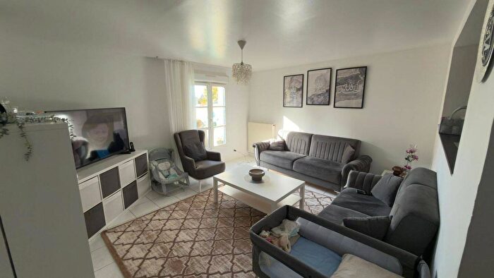 Appartement à louer - Vaux-sur-Seine - 3 pièces - 2 chambres