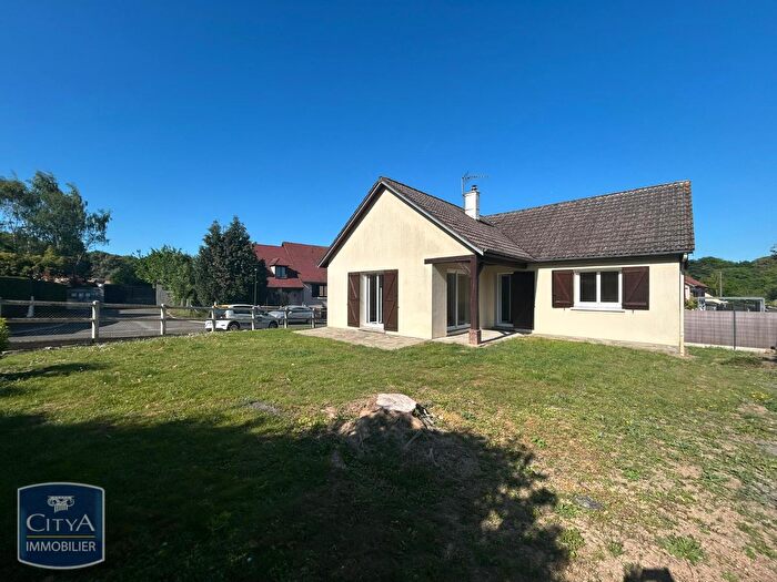 Maison 4 pièces à louer à Lèves