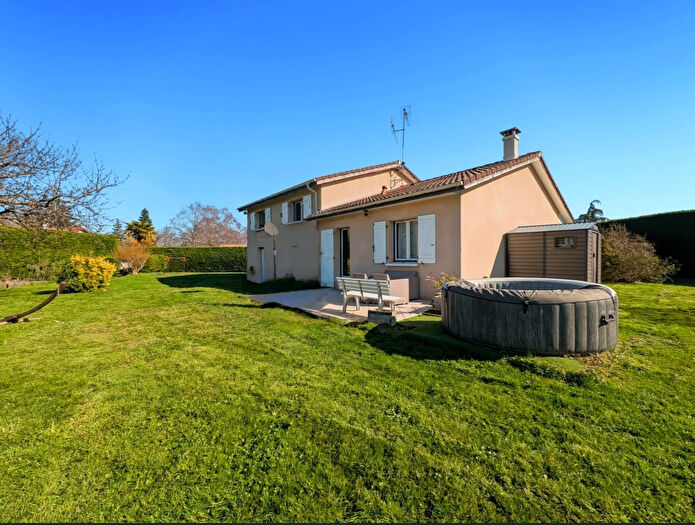 Maison à vendre - Blacé - 5 pièces - 4 chambres