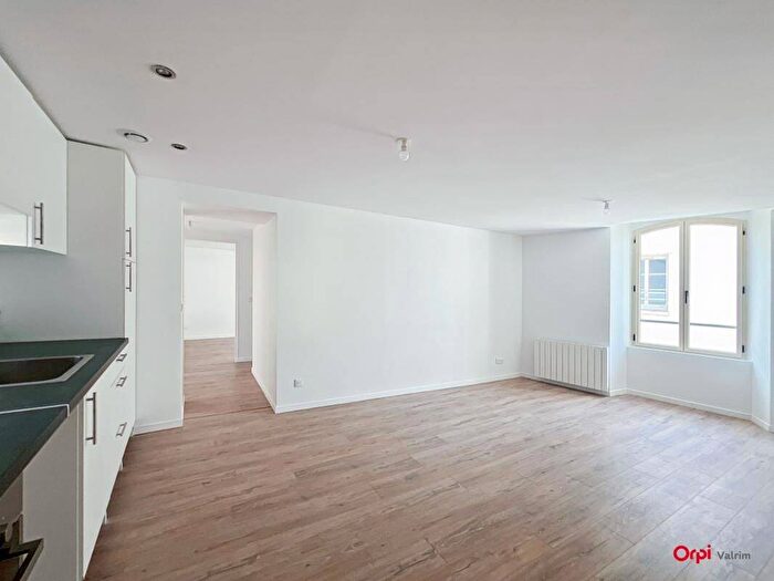 Janville-en-Beauce - Appartement 4 pièces à louer