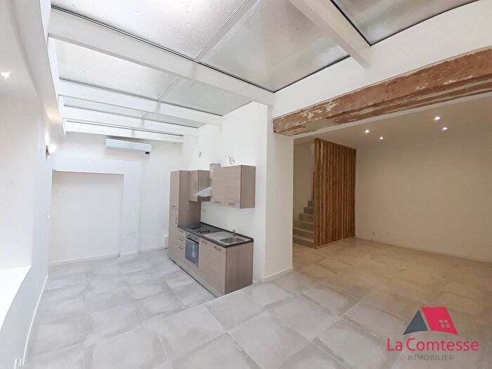 Appartement à louer - Préfecture, Marseille ème arrondissement - 3 pièces - 2 chambres