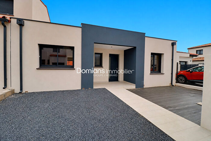 Maison 4 pièces à Saint-Cyprien, Le Collège, à vendre