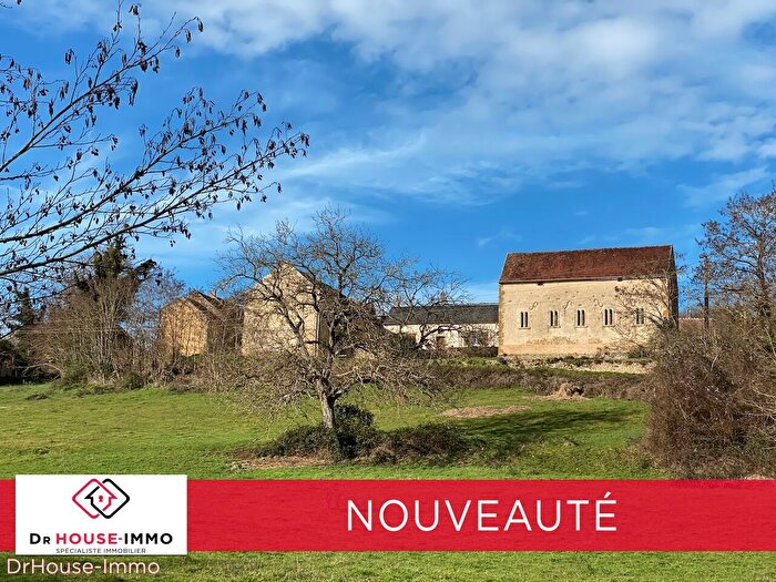 Maison à vendre - Saint-Aubin-des-Chaumes - 4 pièces - 2 chambres