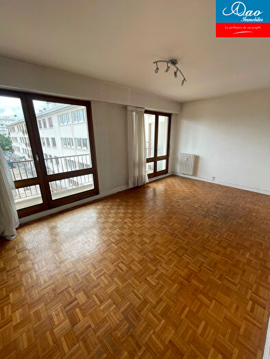 Troyes, Cathédrale : Appartement 3 pièces à louer