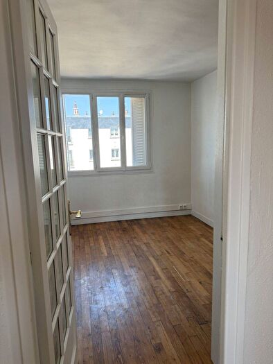 Parapluies, Fontenay-sous-Bois : Appartement 3 pièces à louer