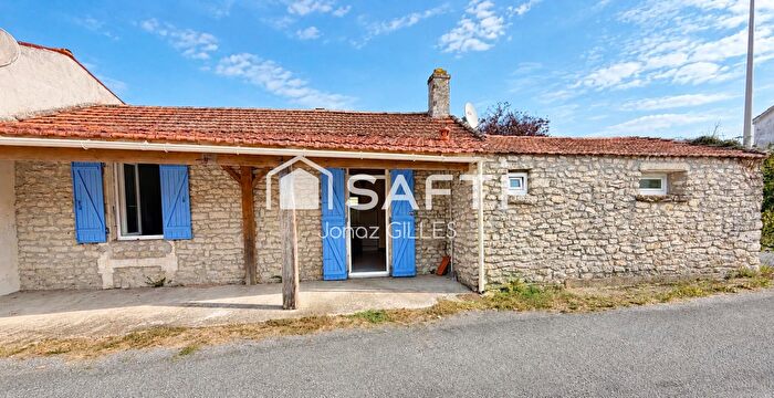 Saint-Pierre-d'Oléron : Maison 3 pièces à vendre