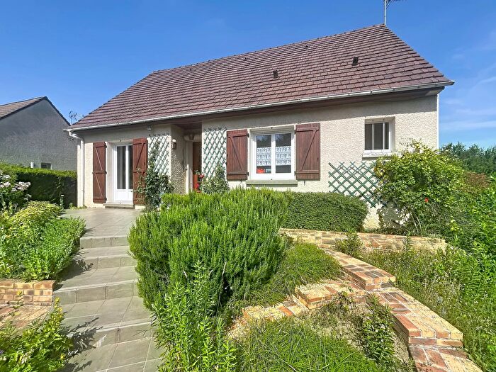 Royaucourt-et-Chailvet : Maison 6 pièces à vendre
