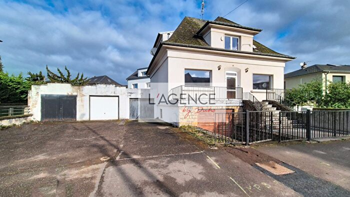 Maison à vendre - Thionville, Saint-François - 7 pièces - 4 chambres