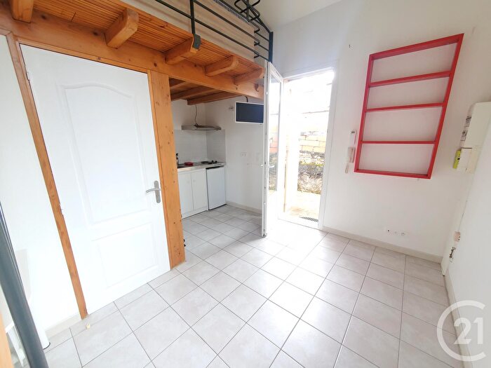 Appartement à louer - Graulhet, Centre-ville, Panessac, Plaine de Millet - 1 pièce