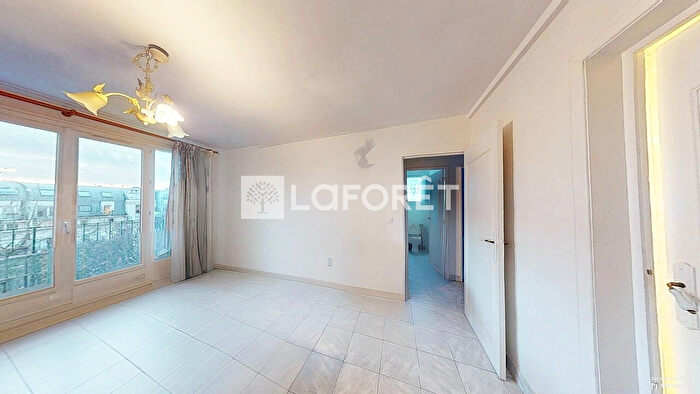 Appartement à vendre - Choisy-le-Roi, Centre-ville, Parc Prairie, Hautes Bornes - 3 pièces - 2 chambres