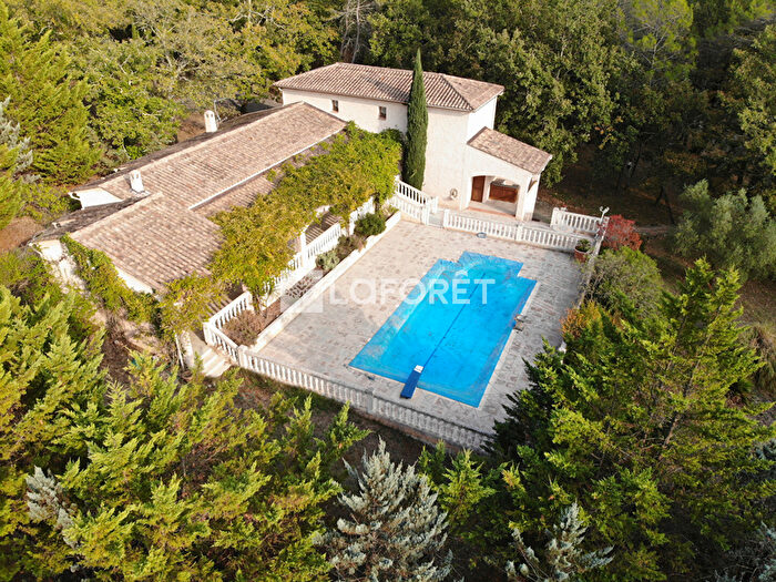 Maison à vendre - Saint-Paul-en-Forêt - 5 pièces - 4 chambres