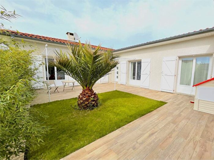 Maison 6 pièces à vendre à Brax