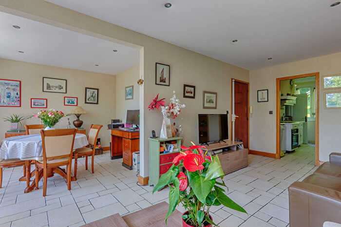 Fontenay-le-Fleury, Croix du Mont - Appartement 5 pièces à vendre