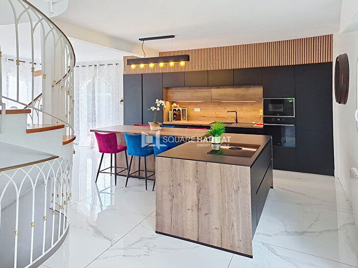Maison 6 pièces à vendre à La Richardais