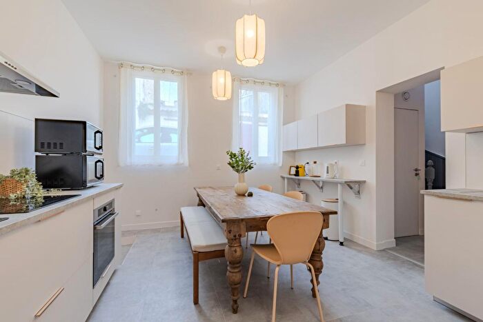 Lormont, Bourg, Mairie : Appartement 1 pièce à louer