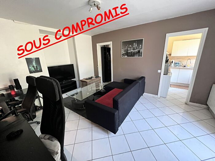 Appartement à vendre - Saint-Chéron - 2 pièces - 1 chambre