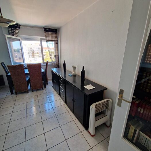 Appartement 2 pièces à vendre à Créteil, Centre ancien