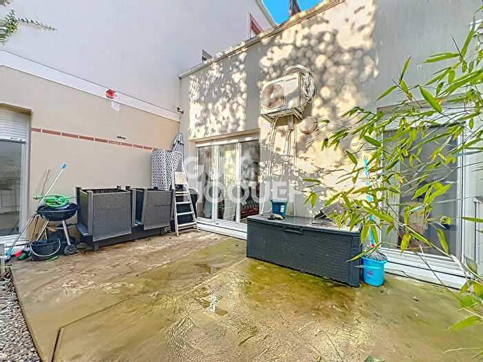 Appartement à vendre - Stains, Les Trois Rivières - 4 pièces - 3 chambres