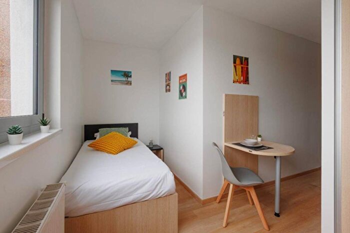 Appartement 1 pièce à louer - Jardin Parisien, LHaÿ-les-Roses