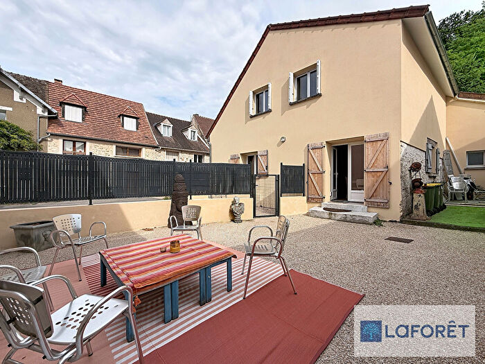 Maison 5 pièces à vendre à Villiers-Saint-Frédéric