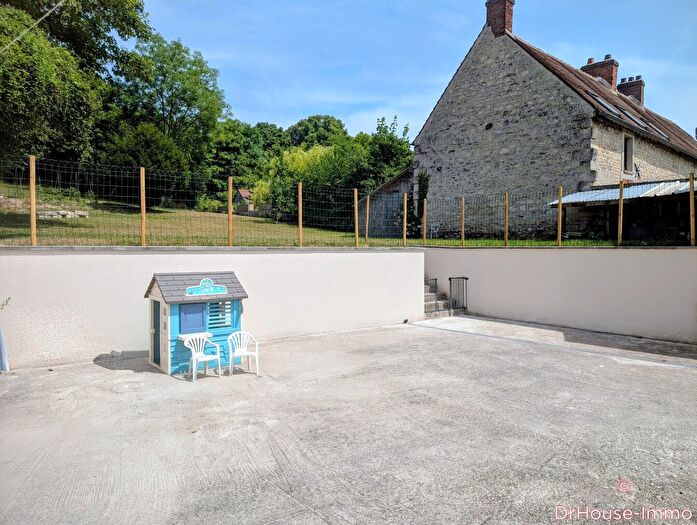 Nesles-la-Vallée - Maison 8 pièces à vendre