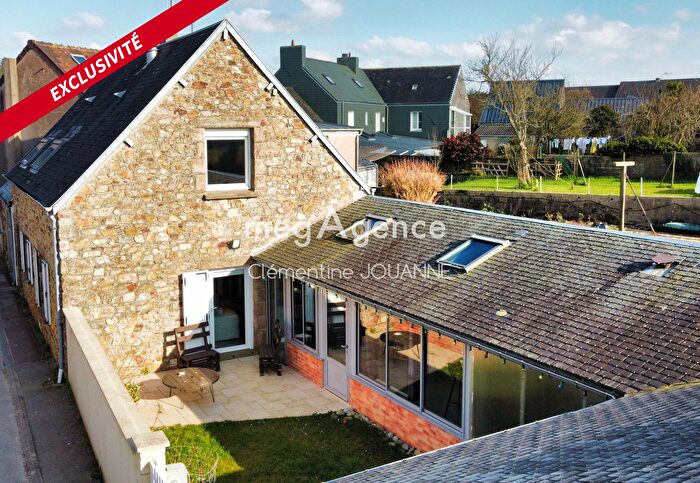 Maison à vendre - Beaumont-Hague - 5 pièces - 3 chambres