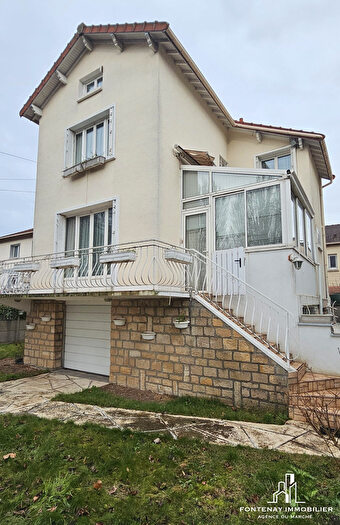 Maison à vendre - Saint-Maur-des-Fossés, Saint-Maur-Créteil - 5 pièces - 2 chambres