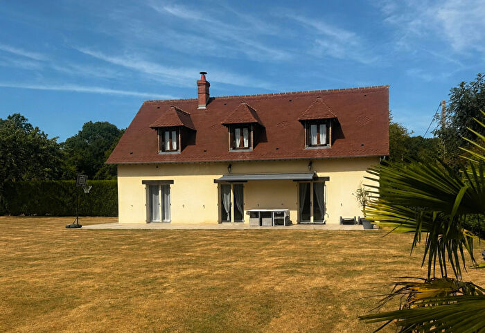 Maison 8 pièces à La Chapelle-Viel, à vendre