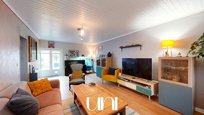 Maison à vendre - Thaon - 7 pièces - 4 chambres