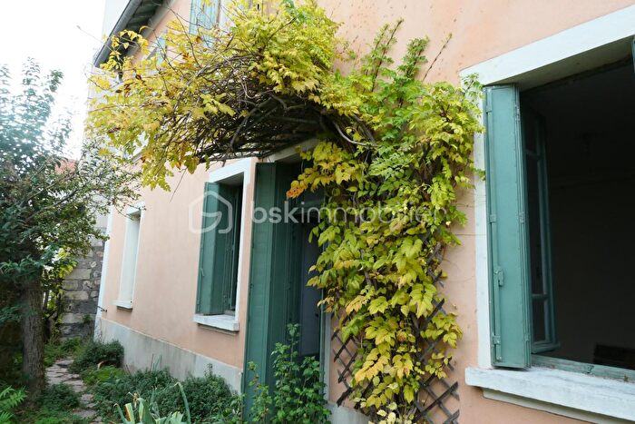 Maison à vendre - Alès, Centre-ville - 4 pièces - 3 chambres