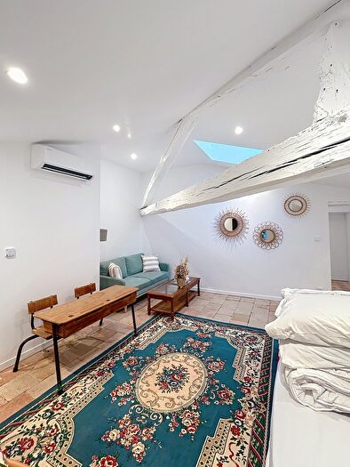 Appartement à louer - Gaillac - 2 pièces - 1 chambre