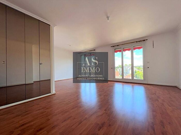 Appartement à louer - Dreux - 3 pièces - 2 chambres