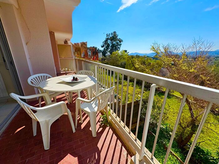 Appartement à vendre - Cannes, Bocca Nord, Ranguin, Abadie - 2 pièces - 1 chambre