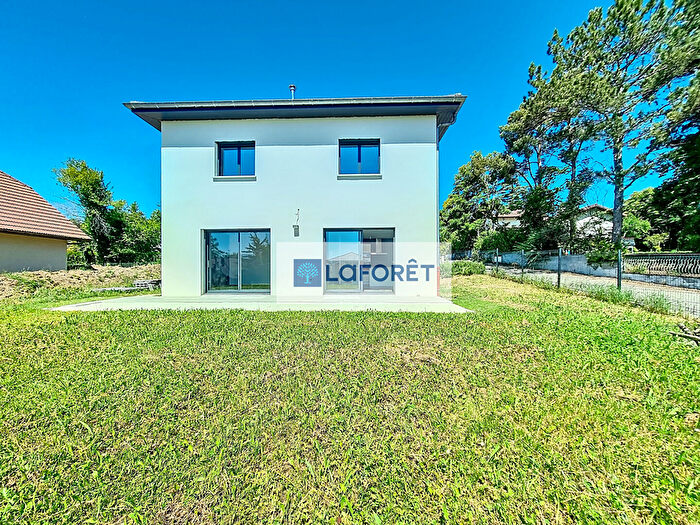 Prévessin-Moëns - Maison 6 pièces à louer