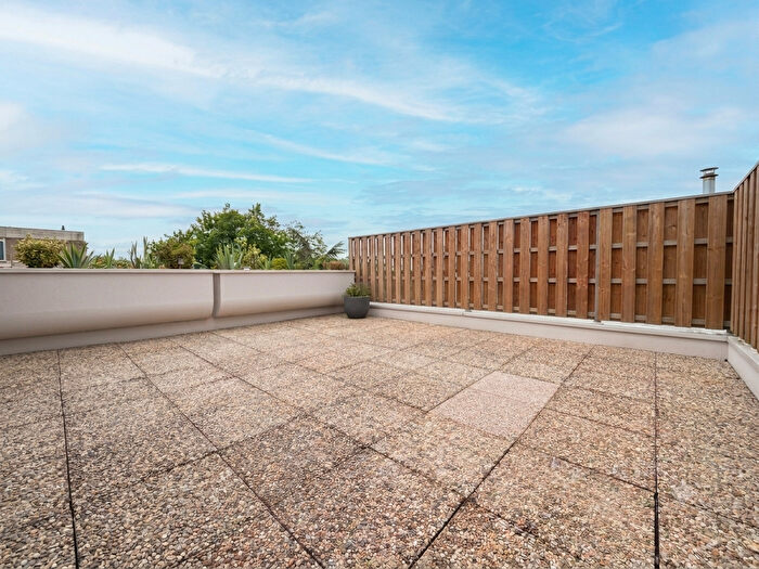Appartement 4 pièces à vendre - Évry, Les Pyramides